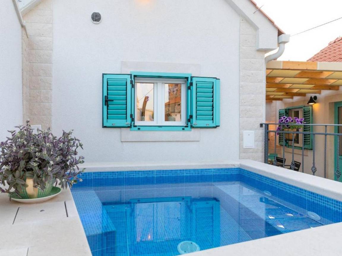 56 M² Villa ∙ 2 Habitaciones ∙ 4 Huéspedes - Sutivan