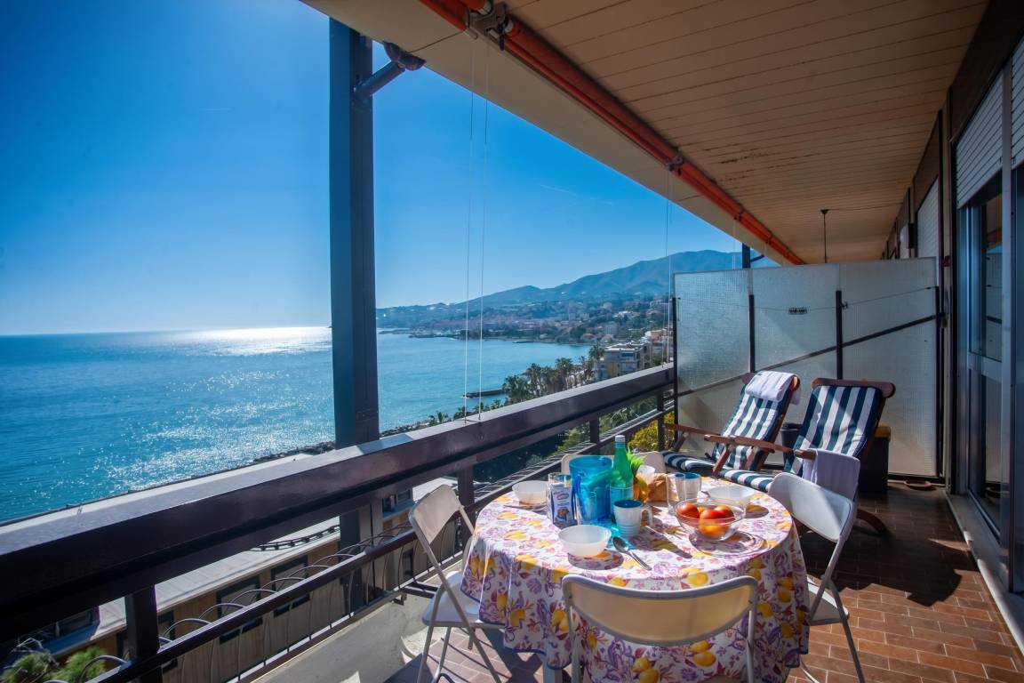 45 M² Appartement ∙ 1 Slaapkamer ∙ 5 Gasten - San Remo