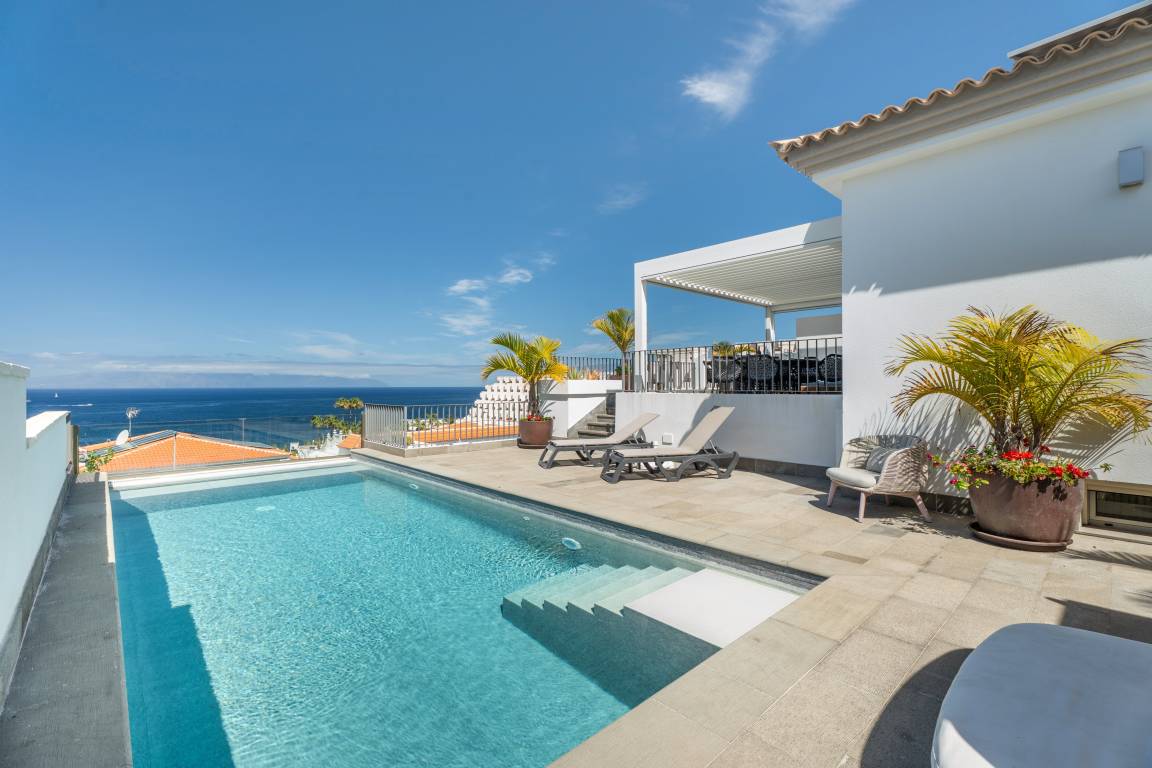 300 M² Villa ∙ 4 Slaapkamers ∙ 12 Gasten - Santiago del Teide