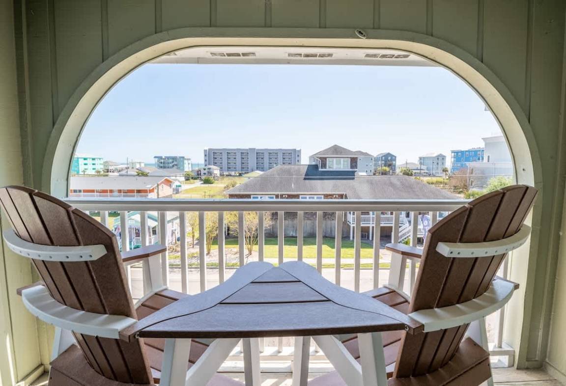 54 M² Apartment ∙ 1 Bedroom ∙ 4 Guests - Carolina Beach, NC