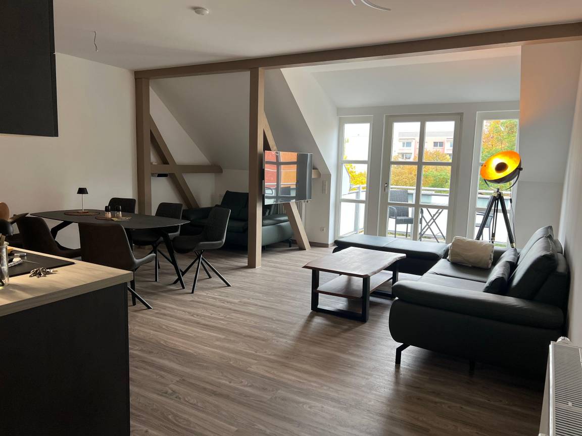 120 M² Ferienwohnung ∙ 3 Schlafzimmer ∙ 6 Gäste - Halberstadt