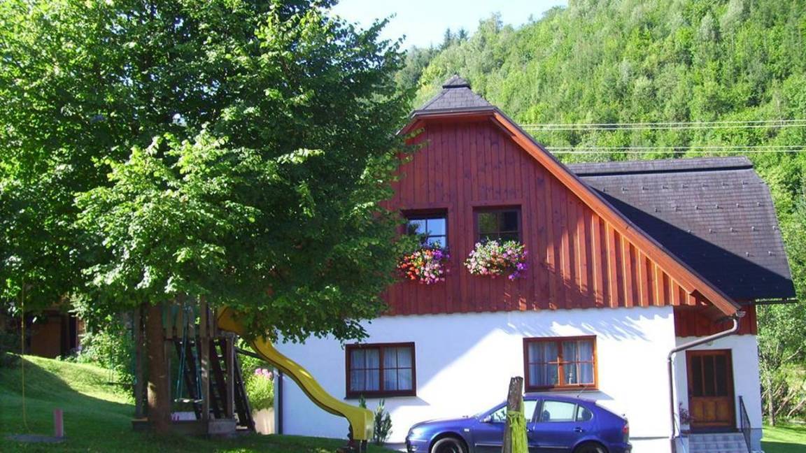 80 M² Ferienwohnung ∙ 2 Schlafzimmer ∙ 5 Gäste - Admont