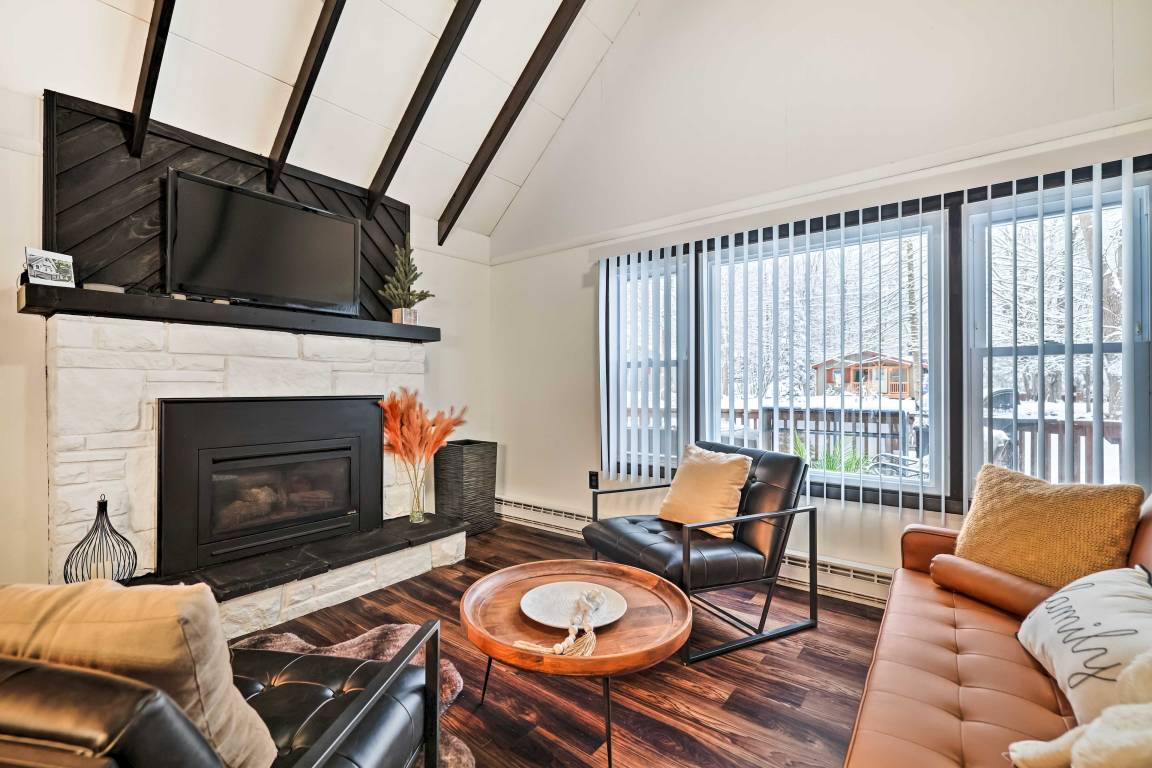70 M² House ∙ 2 Bedrooms ∙ 6 Guests - Arrowhead Lake, PA