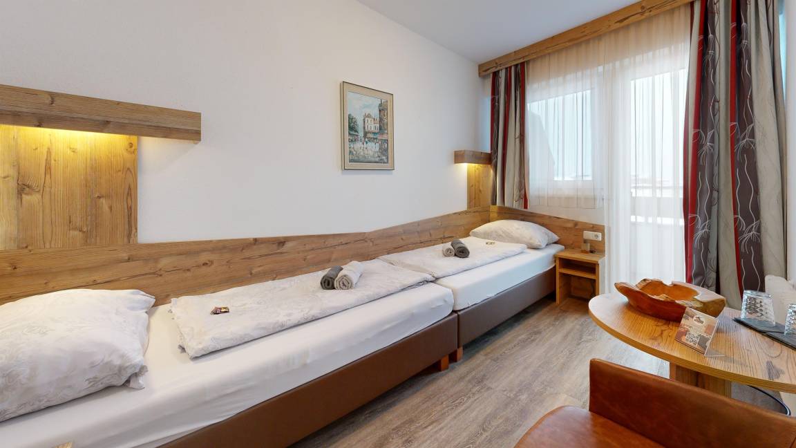 15 M² Hotel ∙ 1 Bedroom ∙ 2 Guests - Ellmau