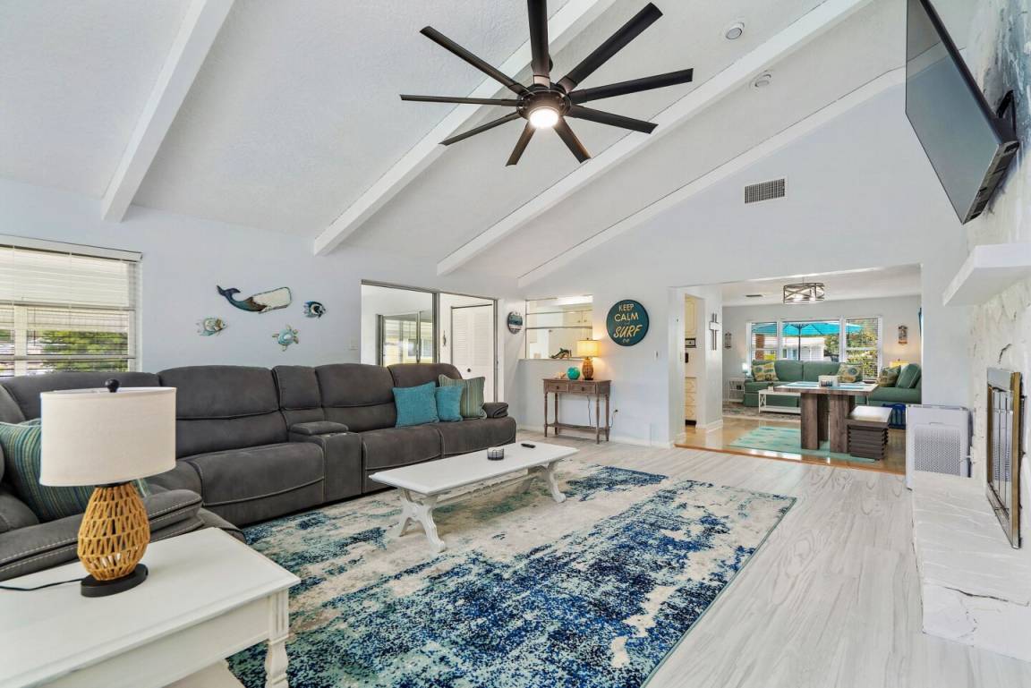 199 M² Ferienhaus ∙ 3 Schlafzimmer ∙ 10 Gäste - Dunedin, FL