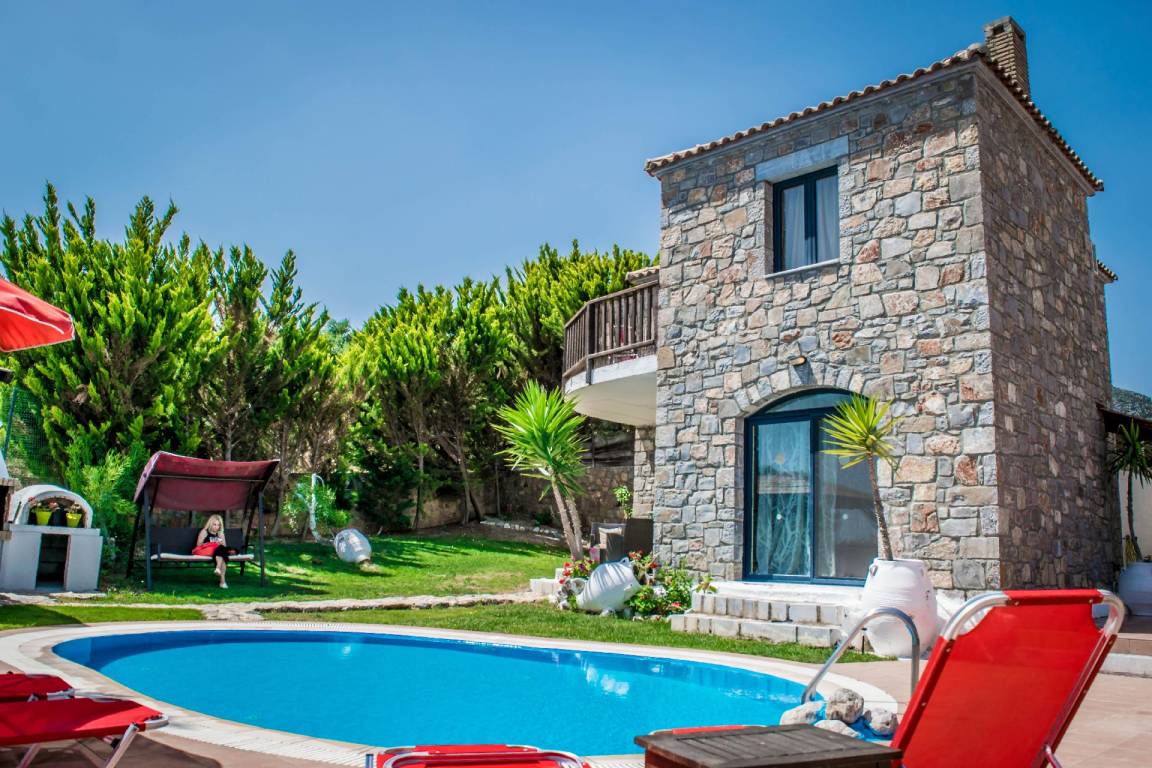 100 M² House ∙ 2 Bedrooms ∙ 4 Guests - Hersonissos