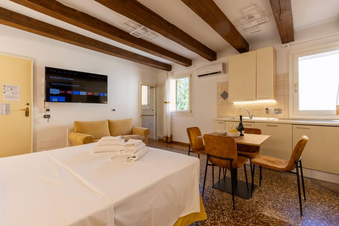 30 M² Apartment ∙ 1 Bedroom ∙ 3 Guests - Bologna Guglielmo Marconi Airport (BGA)