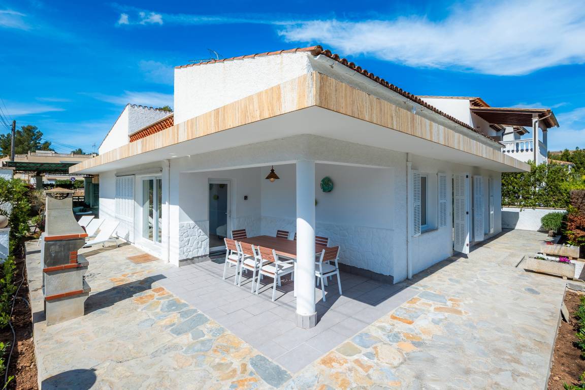 140 M² House ∙ 3 Bedrooms ∙ 6 Guests - Canyamel