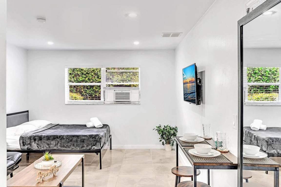 32 M² House ∙ 2 Guests - Dania Beach, FL