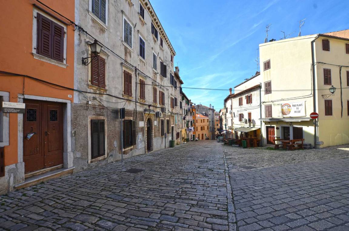 70 M² Appartement ∙ 2 Slaapkamers ∙ 5 Gasten - Rovinj