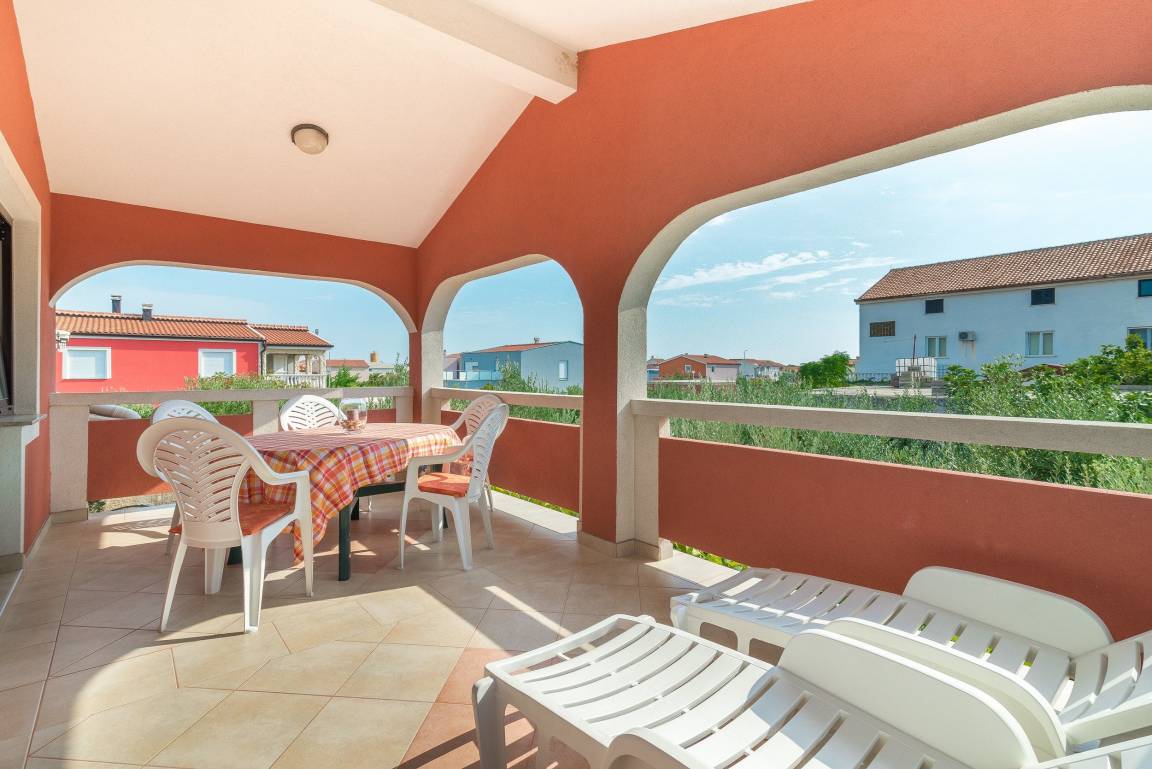 60 M² Apartment ∙ 2 Bedrooms ∙ 5 Guests - Vir