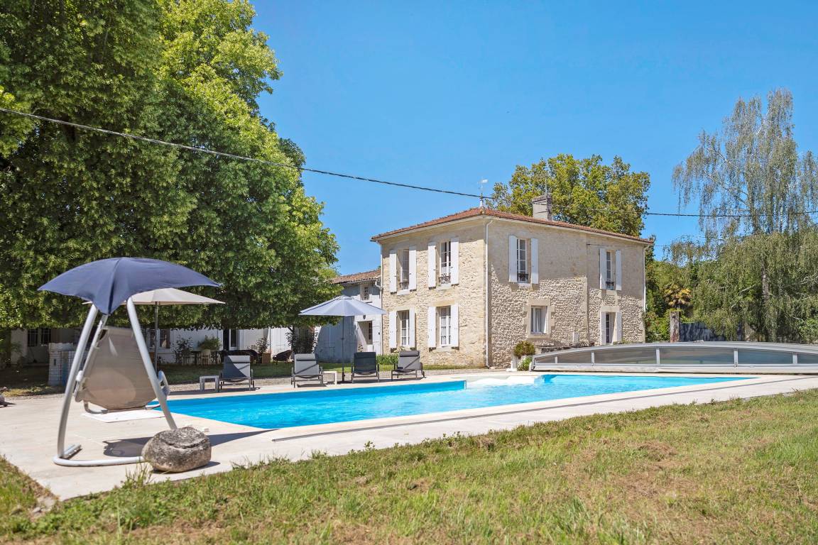 150 M² House ∙ 3 Bedrooms ∙ 6 Guests - Pauillac