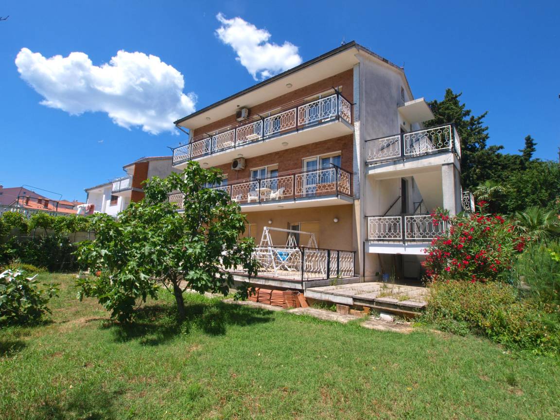 100 M² Apartamento ∙ 4 Habitaciones ∙ 8 Huéspedes - Croacia