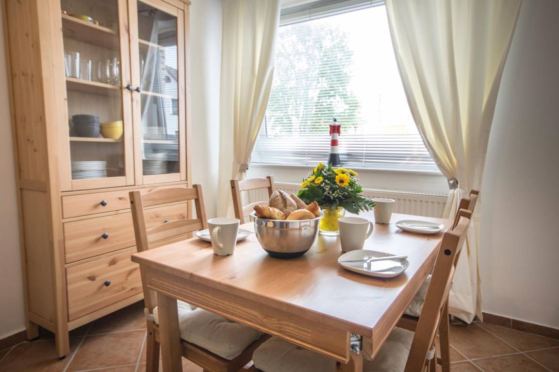 46 M² Ferienwohnung ∙ 1 Schlafzimmer ∙ 4 Gäste - Otterndorf