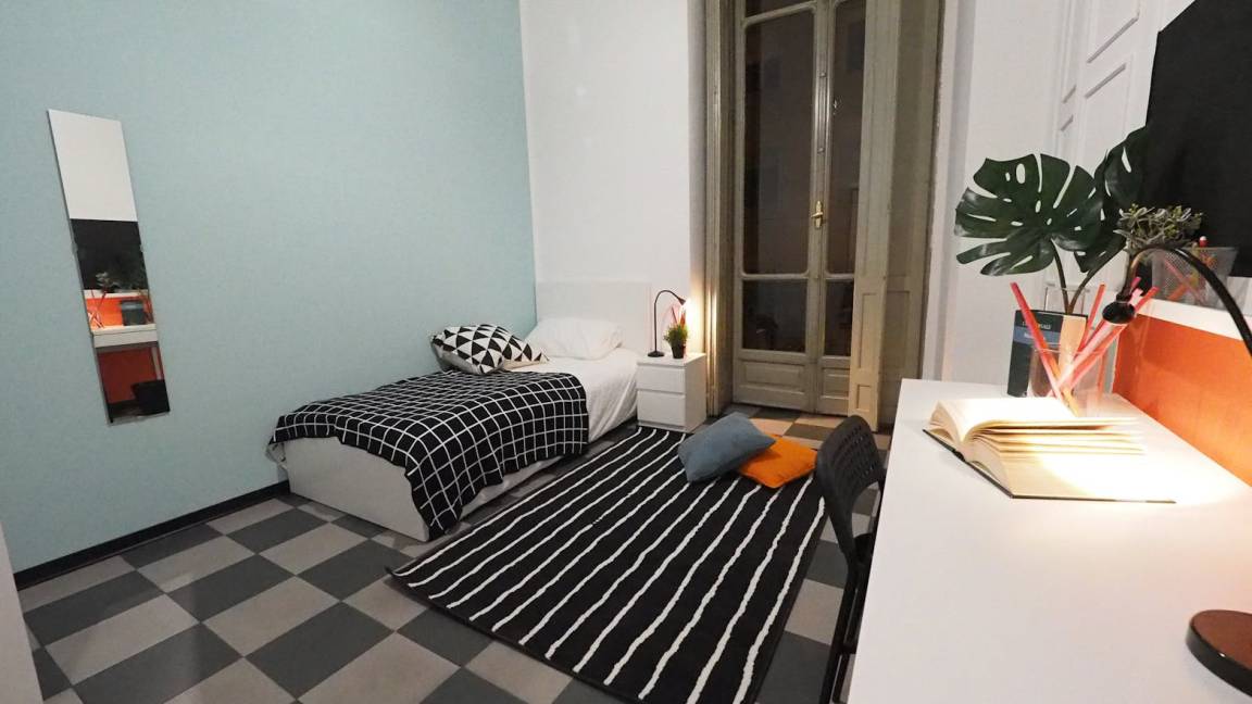 220 M² Private Room ∙ 1 Bedroom ∙ 1 Guest - Turin