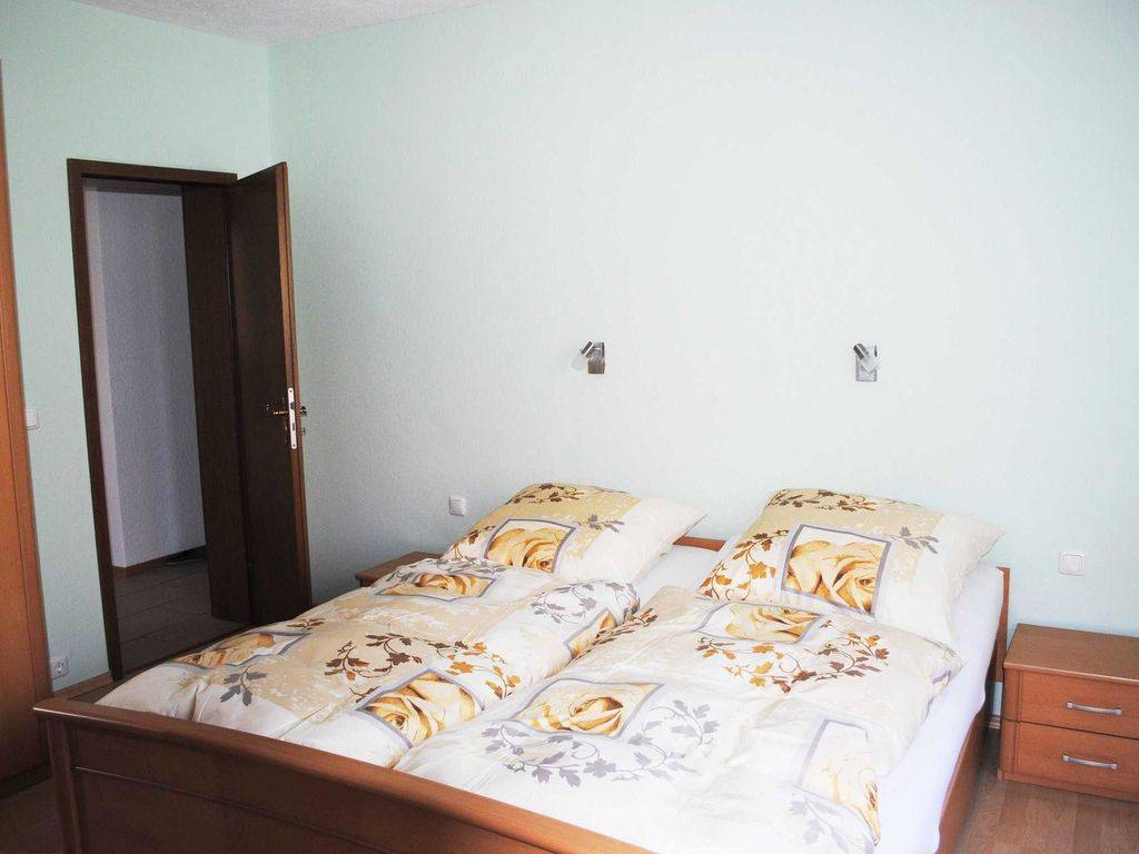 48 M² Ferienwohnung ∙ 1 Schlafzimmer ∙ 3 Gäste - Senftenberg