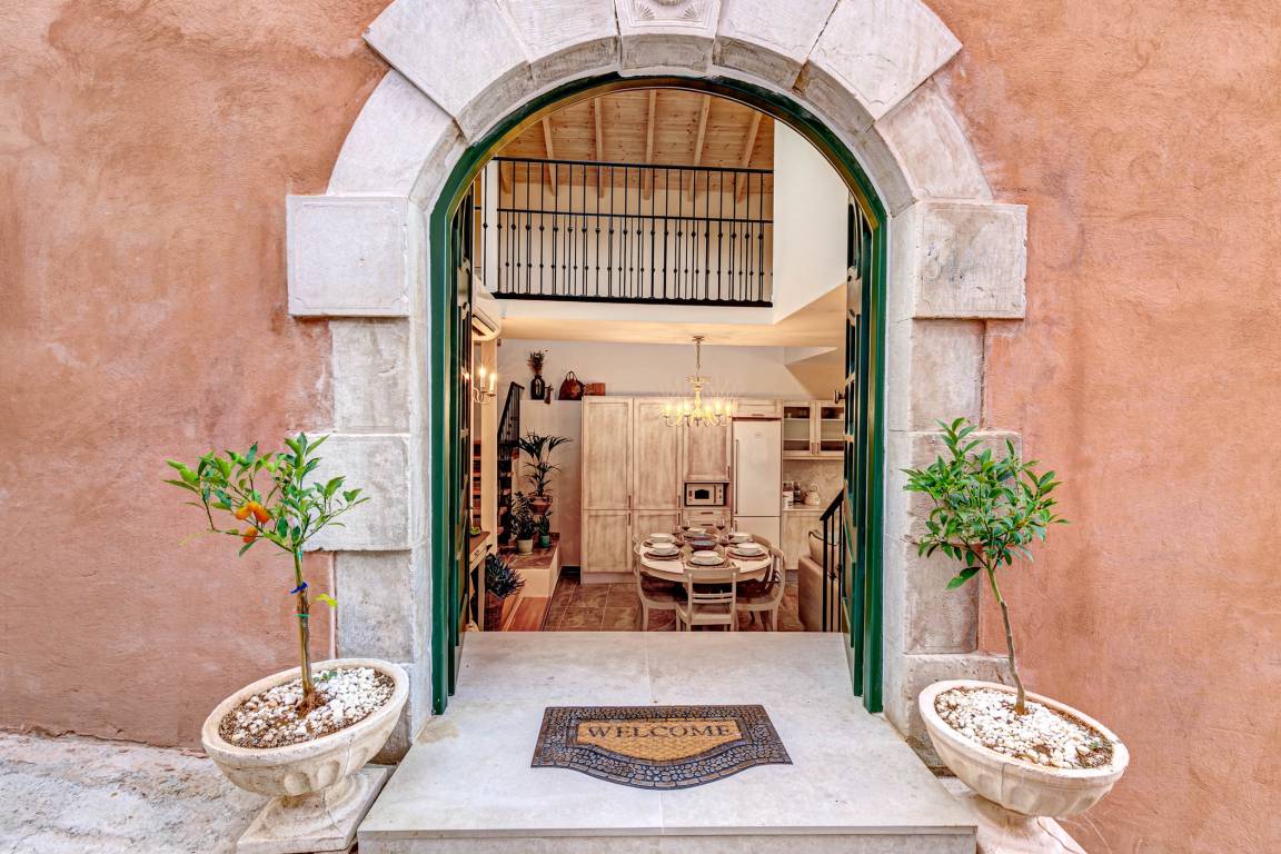 137 M² Cottage ∙ 3 Bedrooms ∙ 6 Guests - Corfu