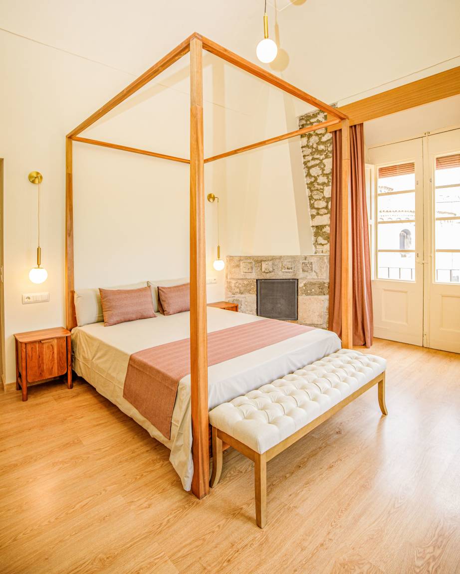 110 M² Apartment ∙ 3 Bedrooms ∙ 6 Guests - Banyoles