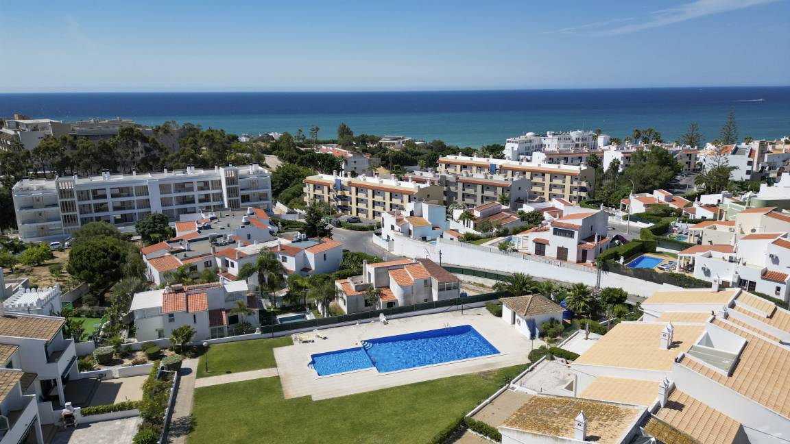 145 M² Talo ∙ 3 Makuuhuonetta ∙ 8 Vierasta - Vilamoura