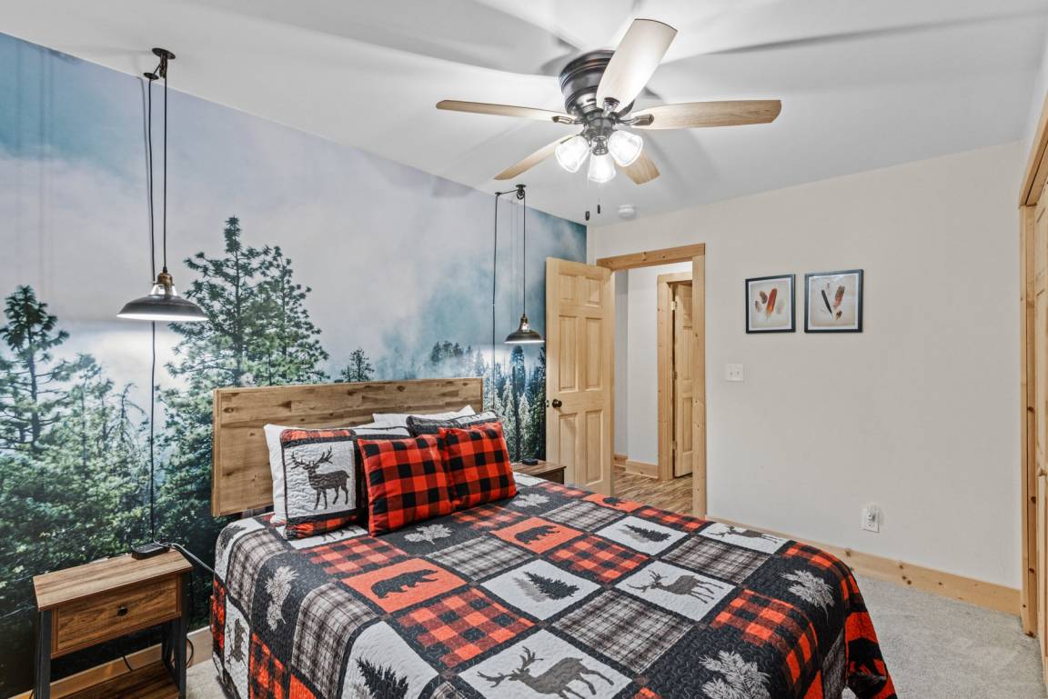 House ∙ 5 Bedrooms ∙ 12 Guests - Beech Mountain, NC