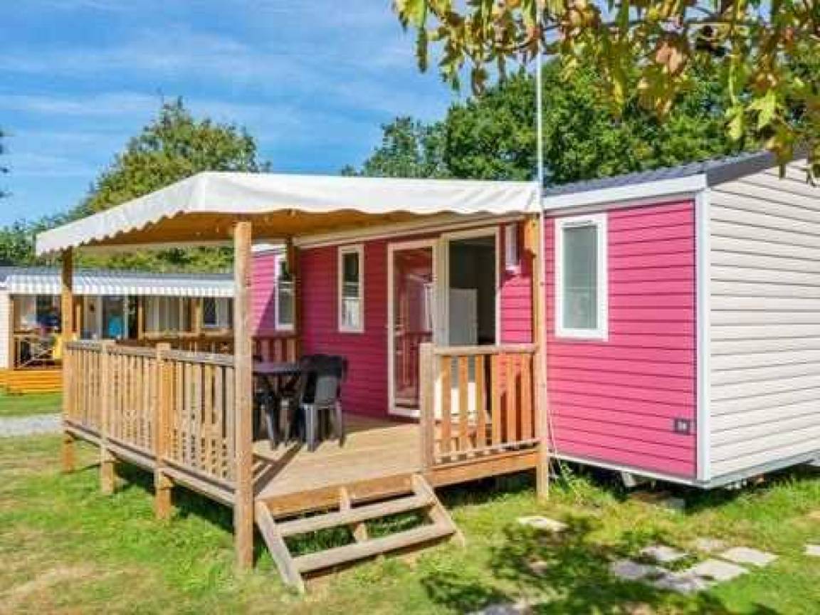 28 M² Camping ∙ 2 Chambres ∙ 4 Personnes - Noyal-Muzillac