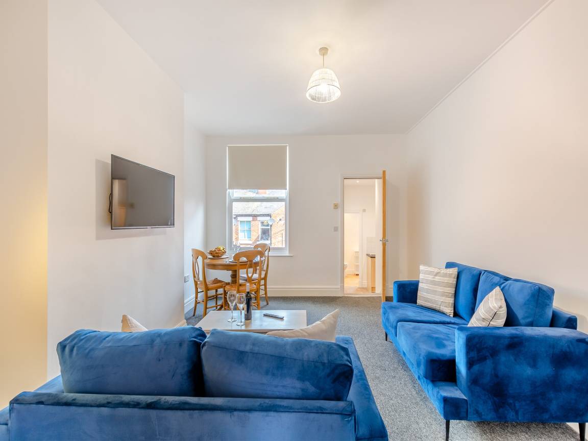 Cottage ∙ 1 Bedroom ∙ 4 Guests - Southport