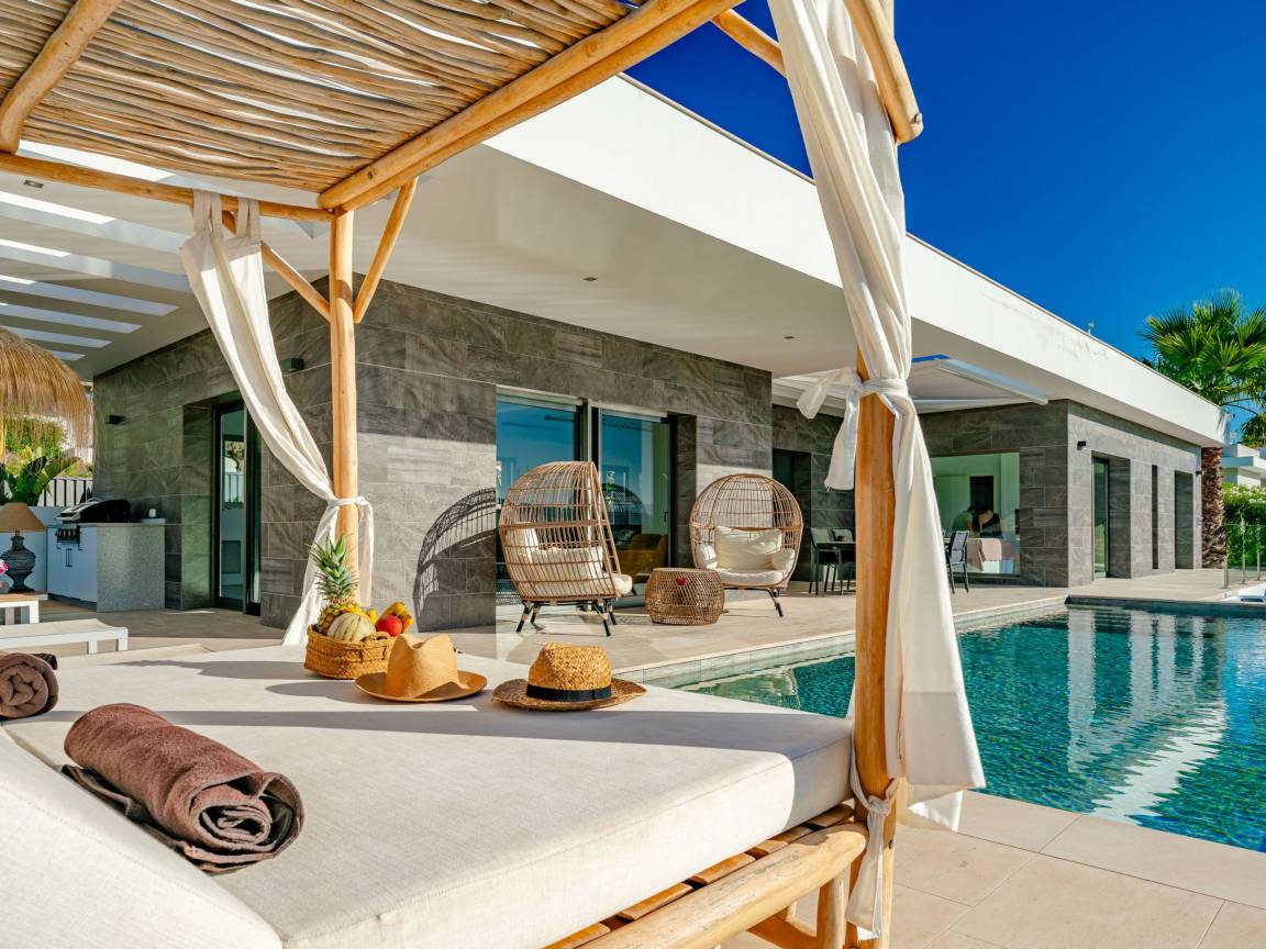 200 M² Villa ∙ 1 Habitación ∙ 6 Huéspedes - Jávea