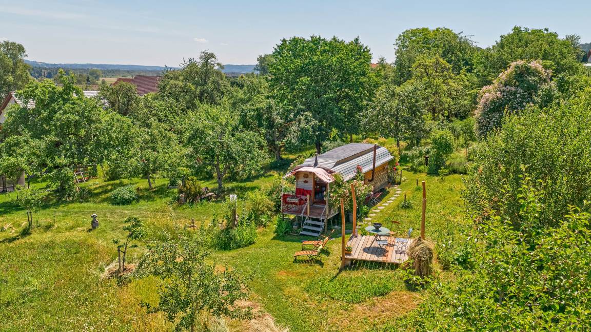 20 M² Wohnwagen ∙ 1 Schlafzimmer ∙ 2 Gäste - Illmensee