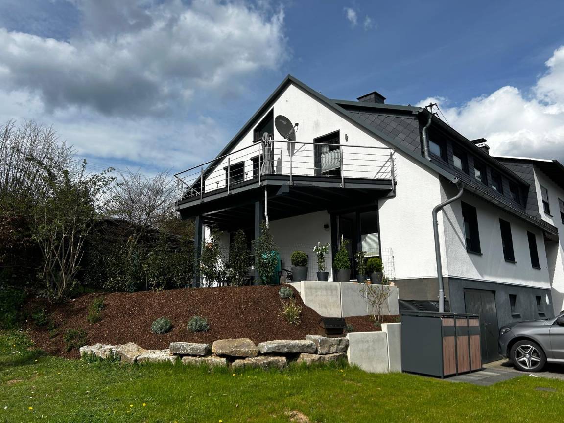80 M² Ferienwohnung ∙ 1 Schlafzimmer ∙ 4 Gäste - Westerburg