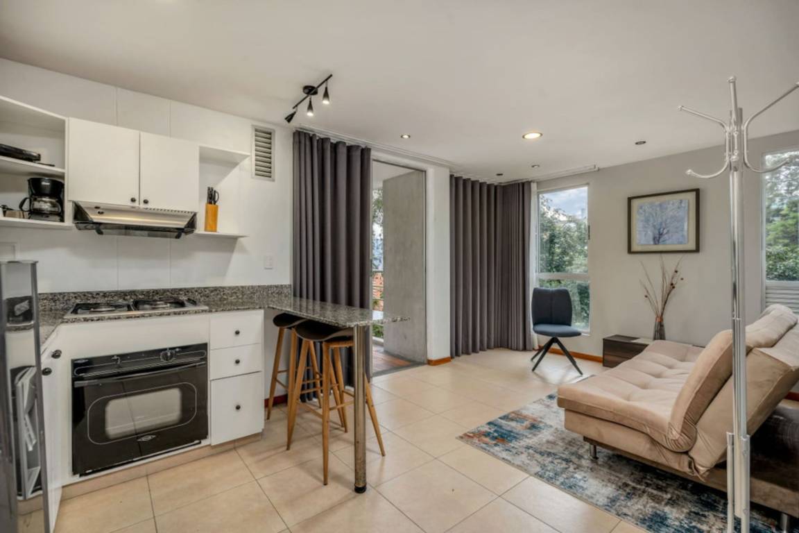 Apartamento ∙ 2 Habitaciones ∙ 5 Huéspedes - Medellín, Colombia