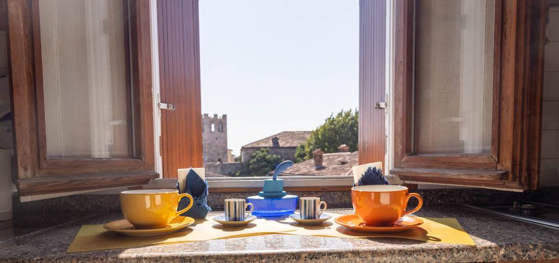 90 M² Apartment ∙ 2 Bedrooms ∙ 4 Guests - Desenzano del Garda