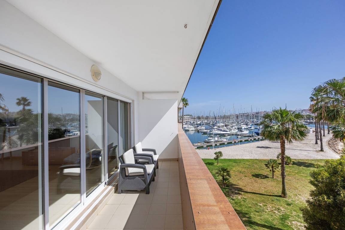 154 M² Apartamento ∙ 2 Quartos ∙ 6 Hóspedes - Lagos