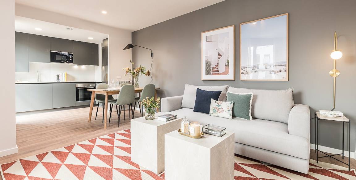 93 M² Apartamento ∙ 3 Habitaciones ∙ 5 Huéspedes - Alcobendas