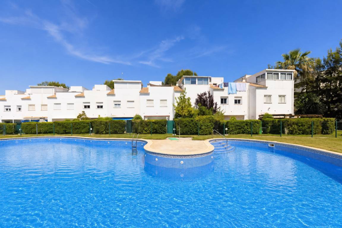 120 M² Casa ∙ 3 Habitaciones ∙ 8 Huéspedes - Tarragona