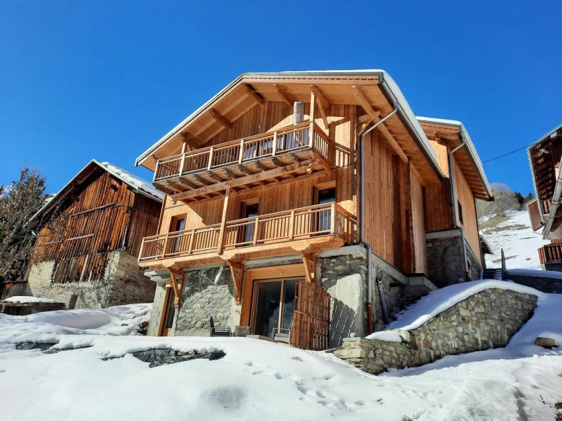 114 M² Gîte ∙ 3 Chambres ∙ 8 Personnes - Rhône-Alpes