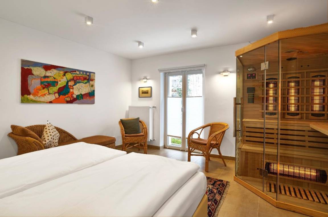 100 M² Ferienwohnung ∙ 2 Schlafzimmer ∙ 4 Gäste - Frauenau