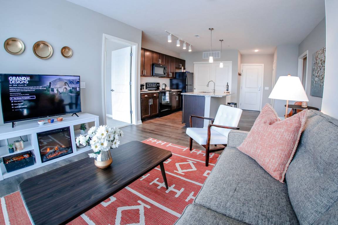 94 M² Apartment ∙ 2 Bedrooms ∙ 4 Guests - Columbus, OH