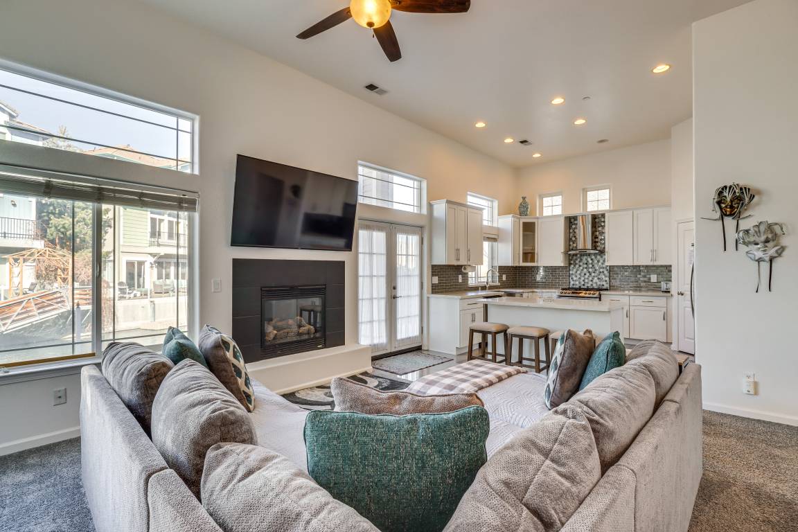 227 M² House ∙ 4 Bedrooms ∙ 12 Guests - Reno, NV