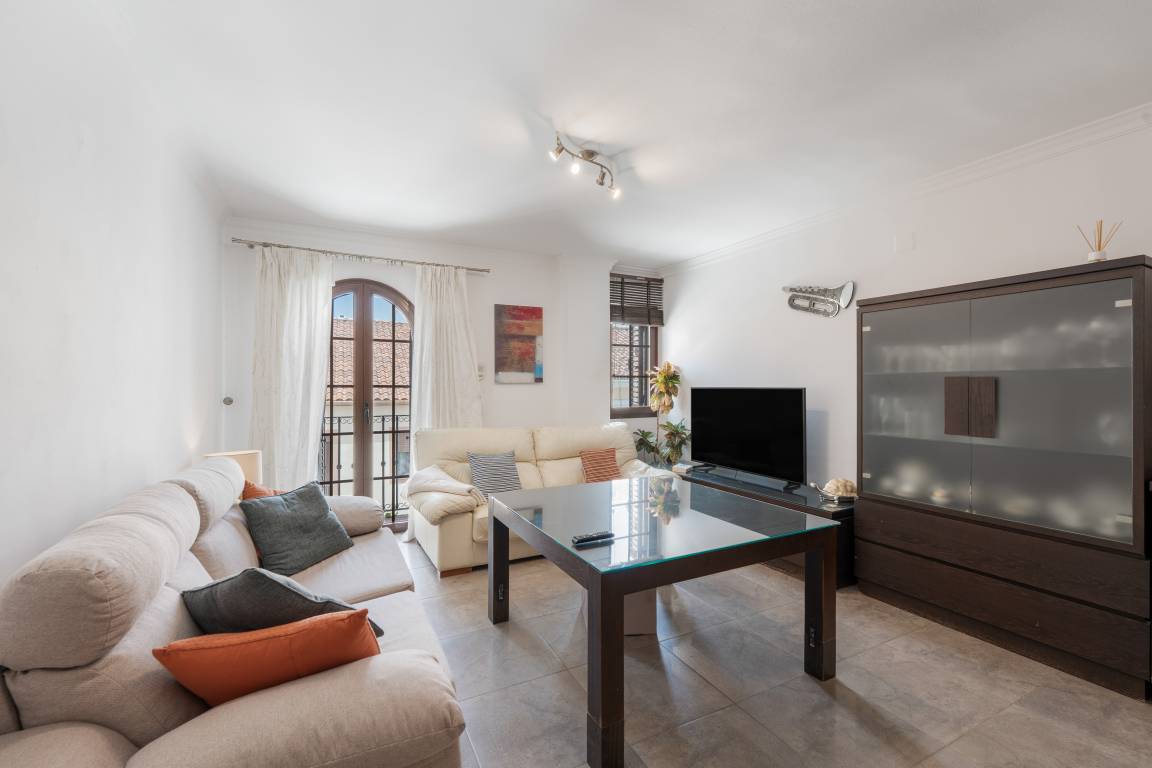 100 M² Apartamento ∙ 2 Habitaciones ∙ 4 Huéspedes - Ronda