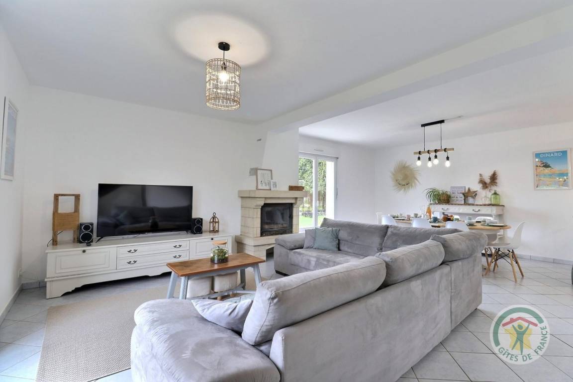 100 M² Gîte ∙ 3 Chambres ∙ 6 Personnes - Dol-de-Bretagne