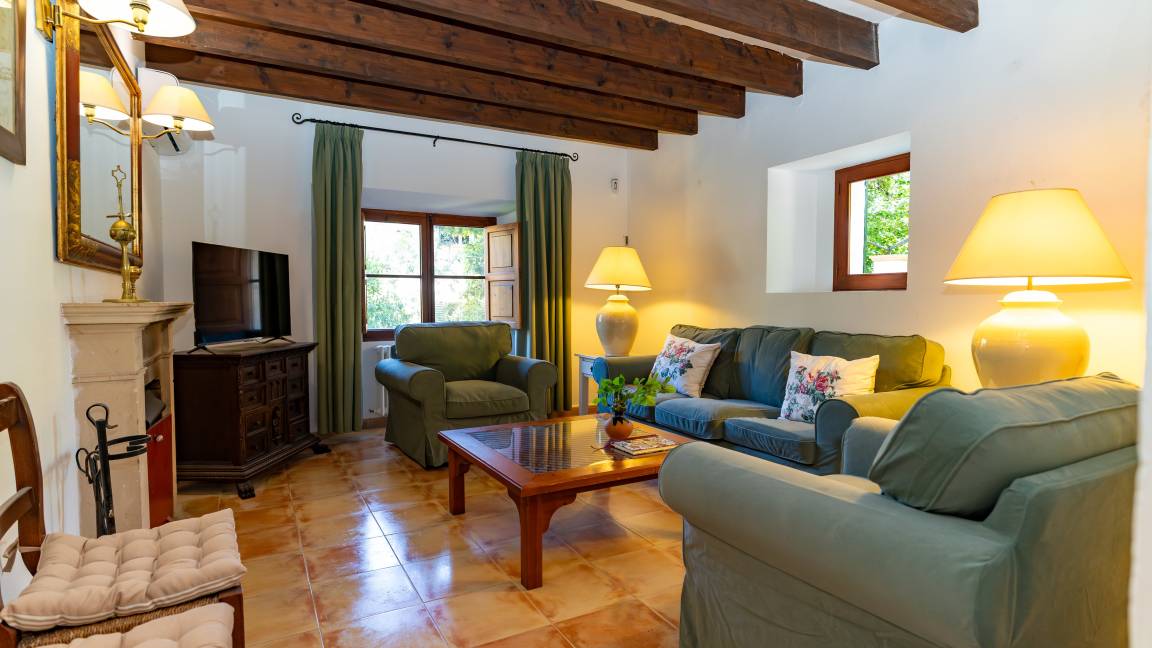 329 M² House ∙ 5 Bedrooms ∙ 11 Guests - Deià
