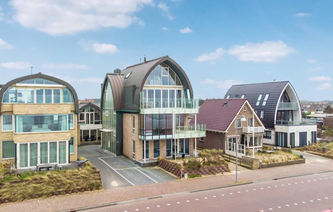 110 M² Apartment ∙ 3 Bedrooms ∙ 6 Guests - Egmond aan Zee