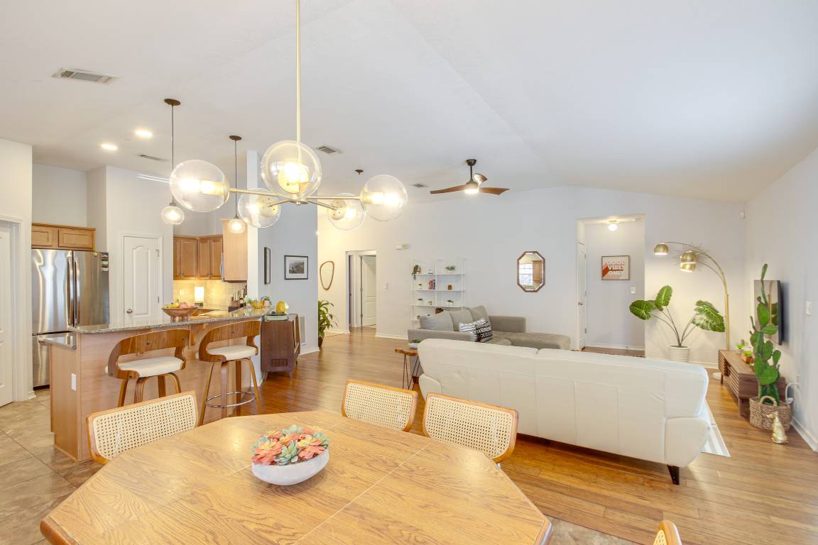 162 M² House ∙ 3 Bedrooms ∙ 6 Guests - Milton, FL