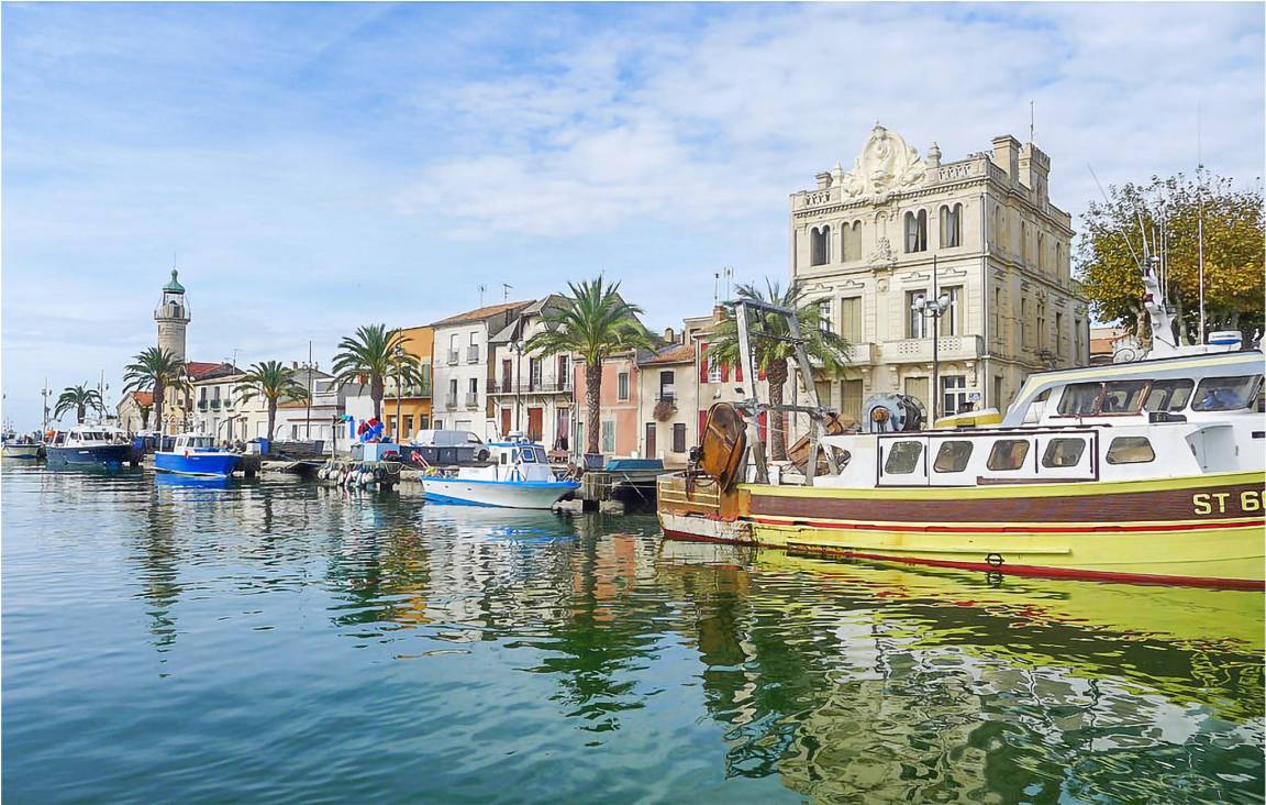 63 M² Ferienhaus ∙ 2 Schlafzimmer ∙ 4 Gäste - Aigues-Mortes