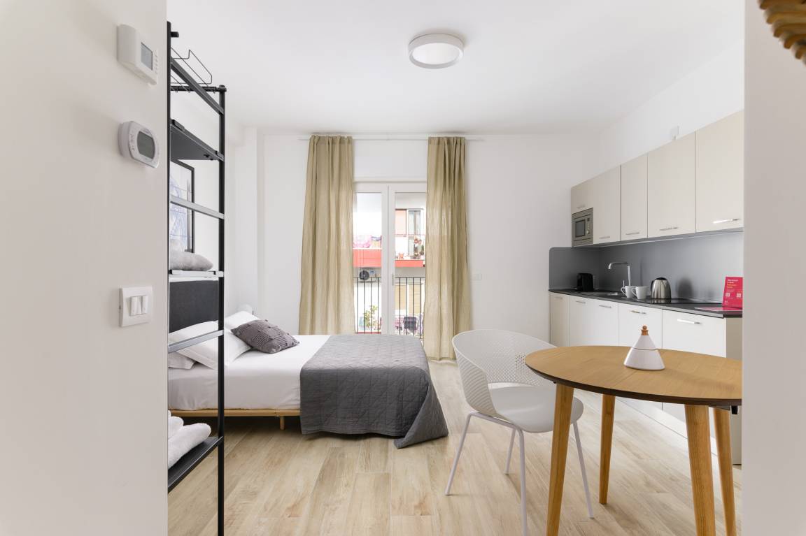 35 M² Appartement ∙ 1 Slaapkamer ∙ 2 Gasten - Bari