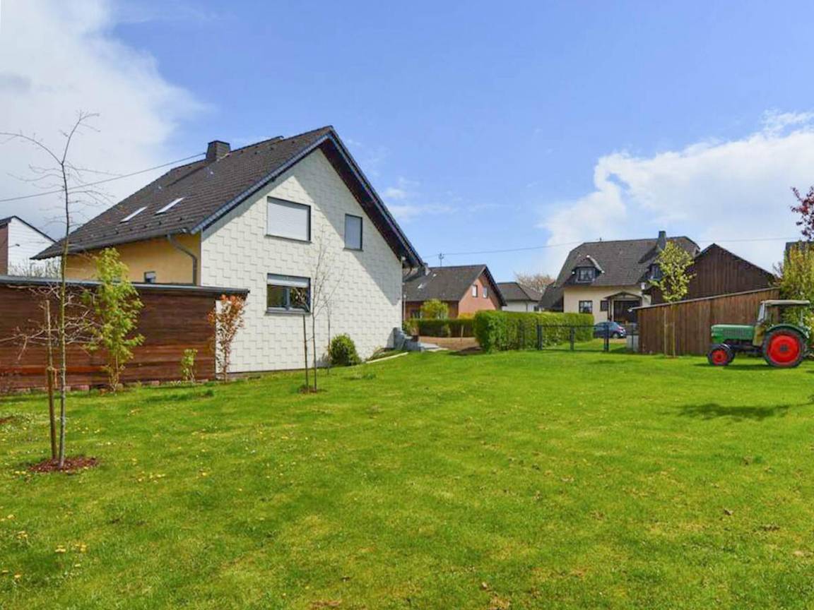 130 M² Ferienhaus ∙ 3 Schlafzimmer ∙ 7 Gäste - Kastellaun