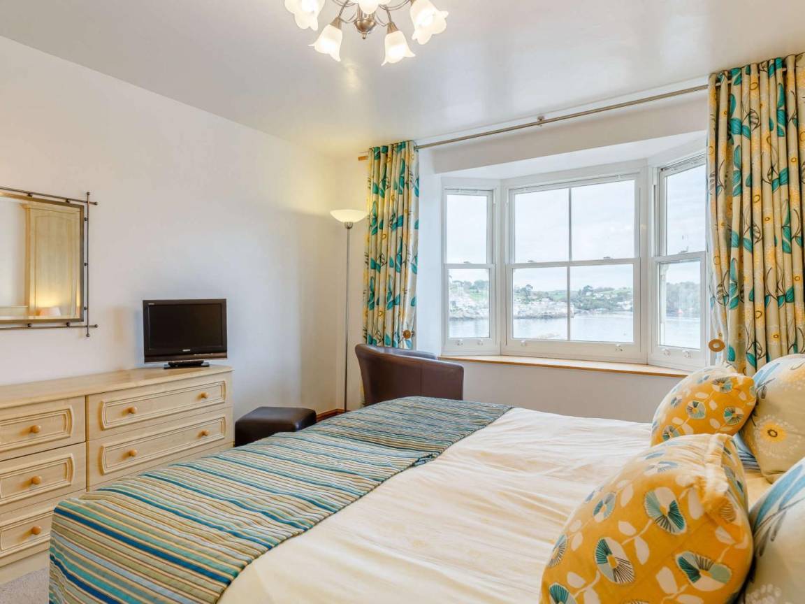 Cottage ∙ 3 Bedrooms ∙ 6 Guests - Fowey