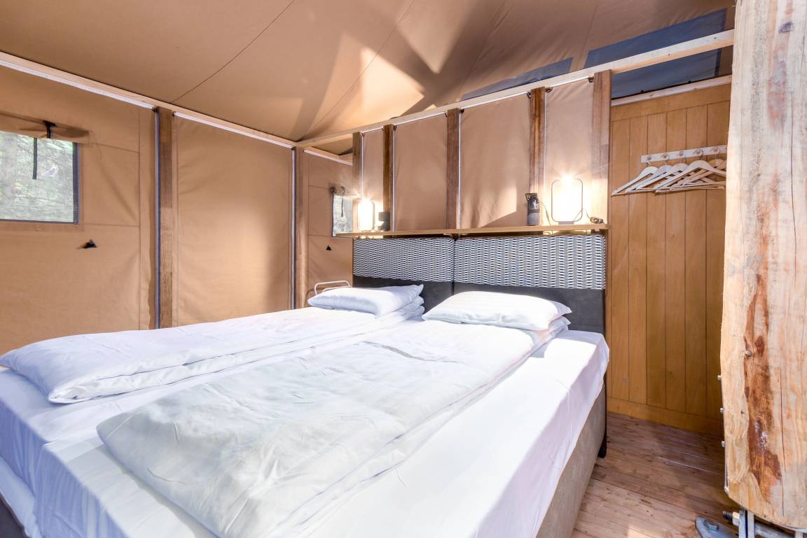 60 M² Tenda ∙ 3 Quartos ∙ 8 Hóspedes - Bélgica