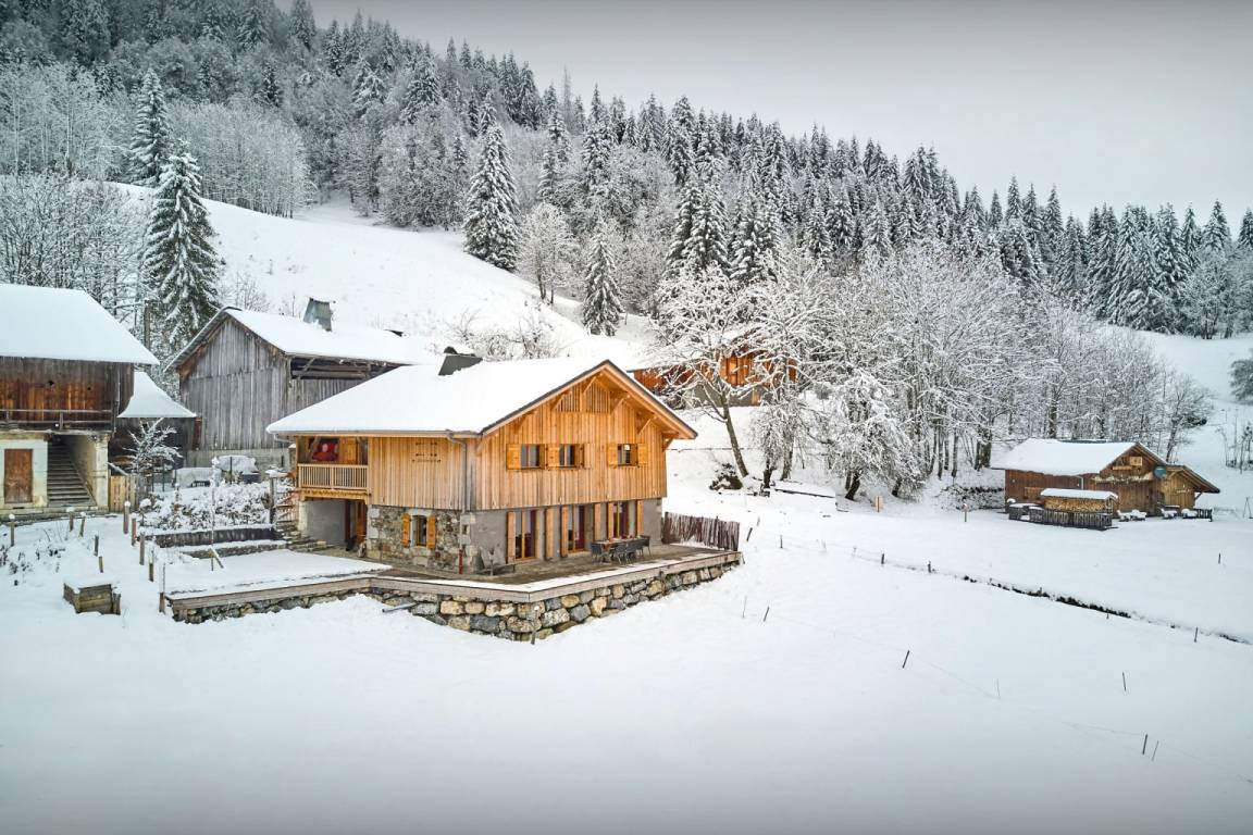 220 M² Chalet ∙ 4 Bedrooms ∙ 10 Guests - Sixt-Fer-à-Cheval