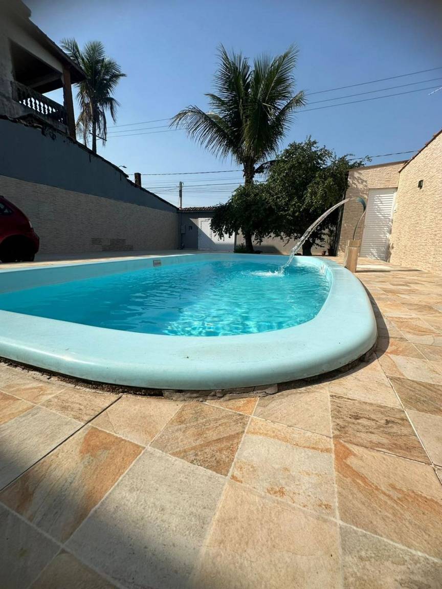 156 M² Casa ∙ 3 Quartos ∙ 16 Hóspedes - Santos